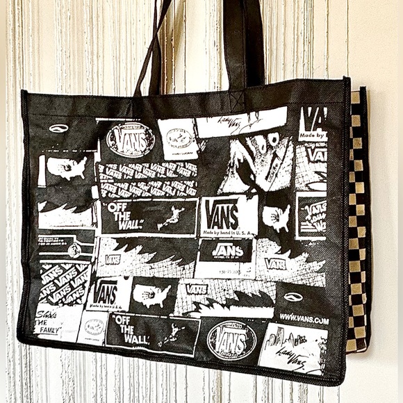 Vans | Bags | Vans Retro Graphiccomic Strip Tote Bag Black White ...
